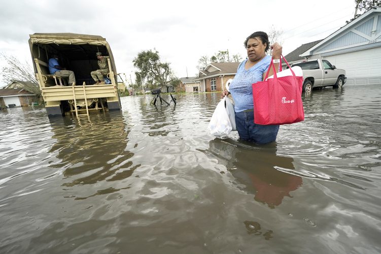 Ida’s aftermath: No power, no flights, scant drinking water | News ...